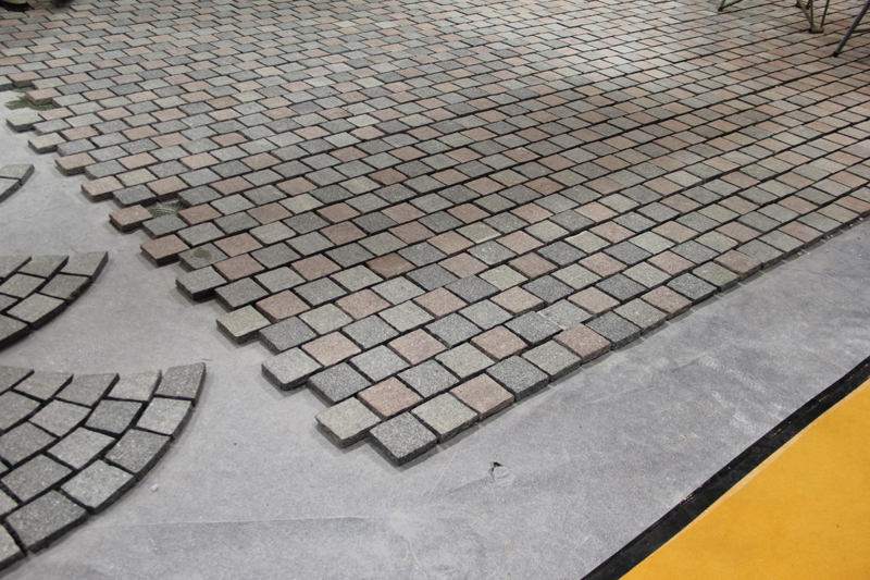 Porphyry Meshed Fan Shape Paving Stone