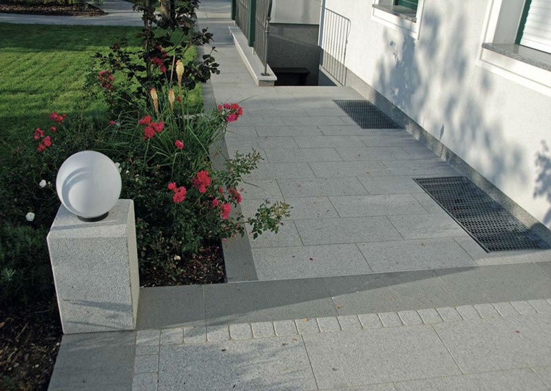 Padding Dark Cobblestone granite cobblesstone