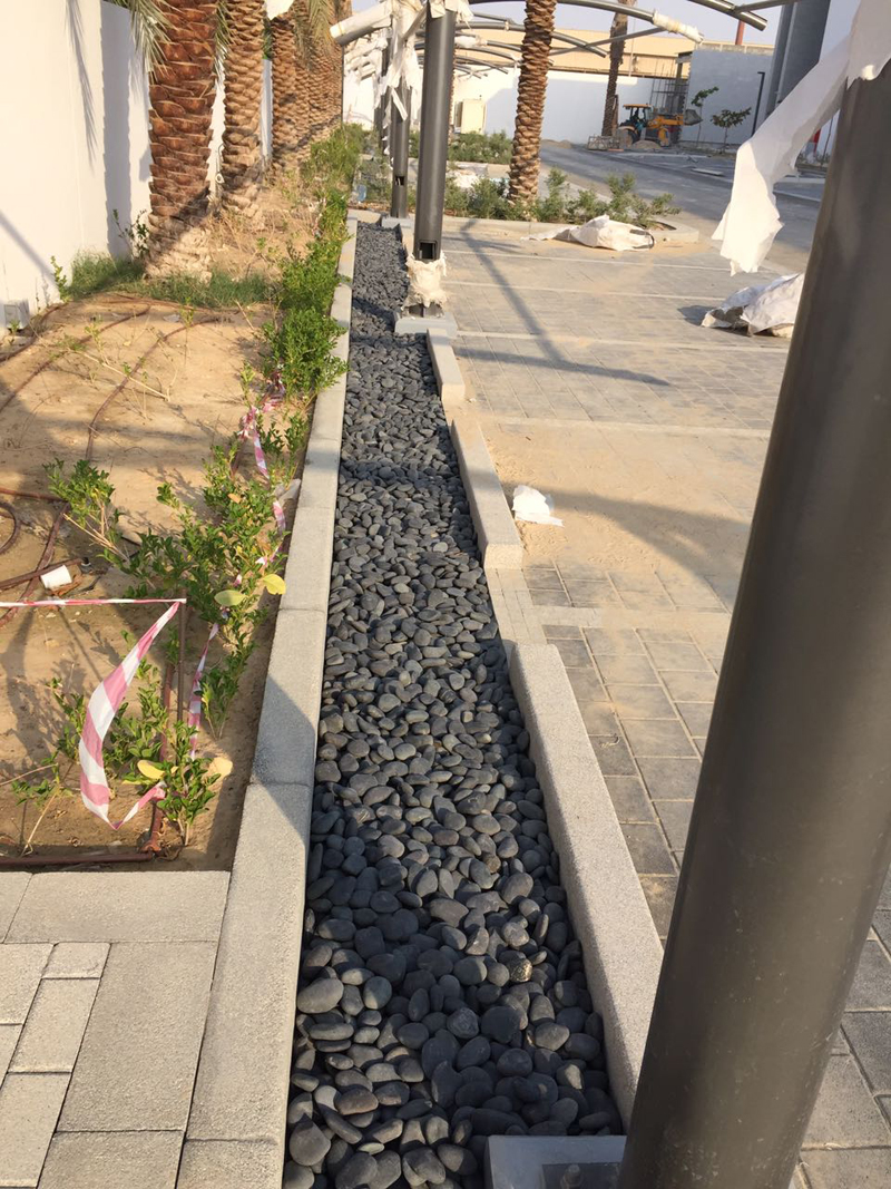 Grey Pebble Stones For Garden Decor