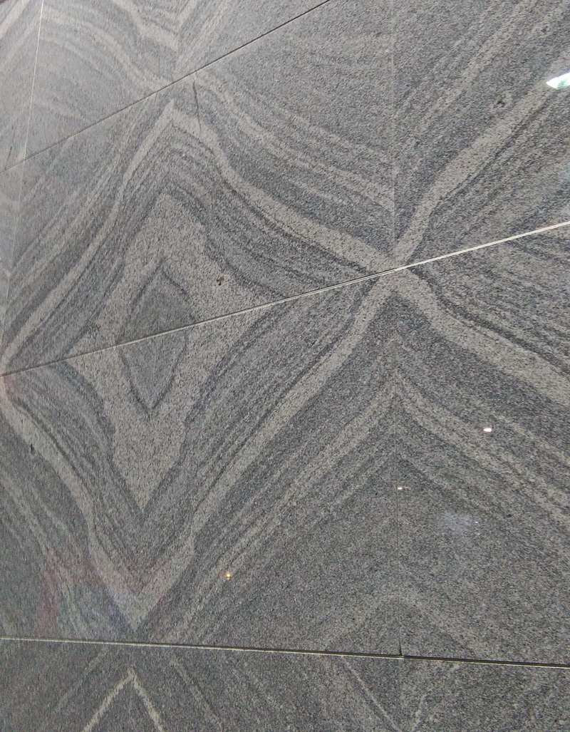 Polished New Landscape Grey Wall Cladding Grantie Tile